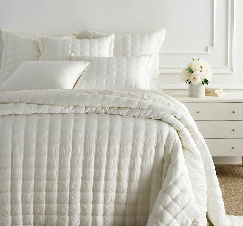 Comforters – Suite Dreams Home Emporium
